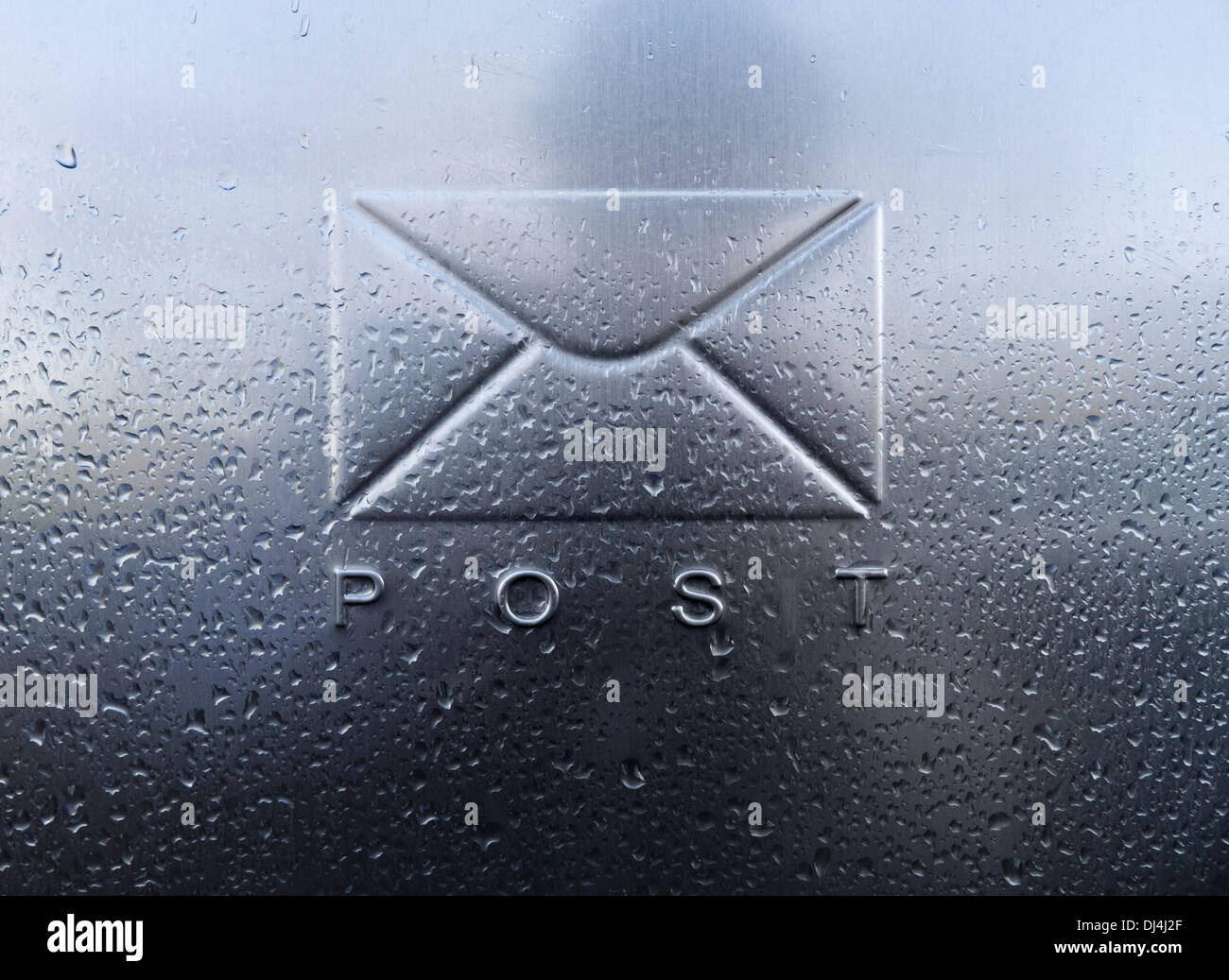 Wet rain water hi-res stock photography and images - Alamy