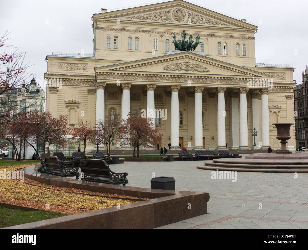 Theater square moscow hi-res stock photography and images - Alamy