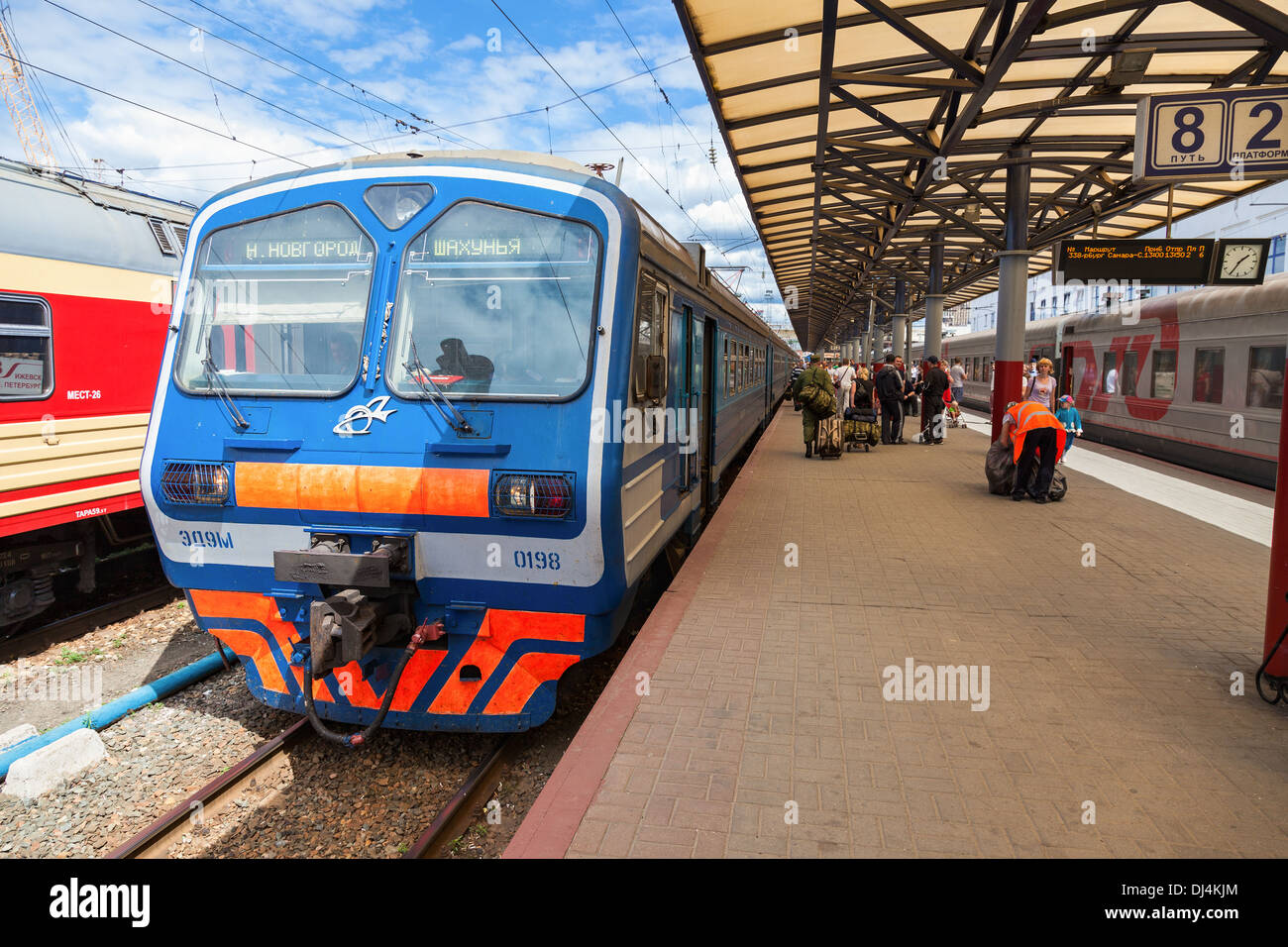 Moskovsky railway station hi-res stock photography and images - Alamy