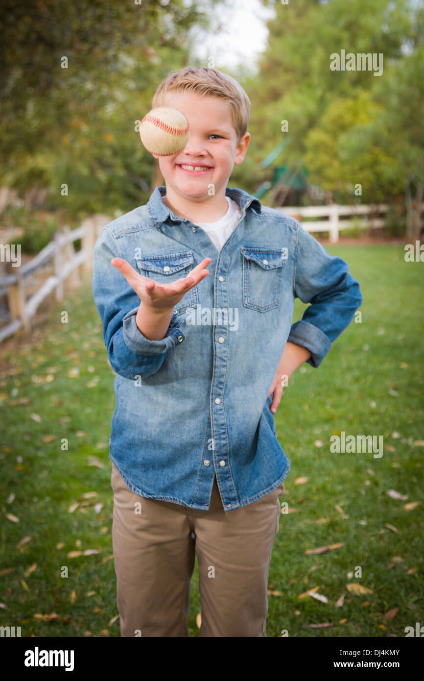 Tossing ball in park hi-res stock photography and images - Alamy