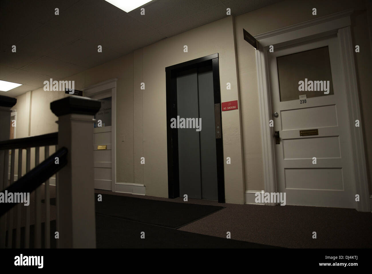 Building people interior working hi-res stock photography and images ...