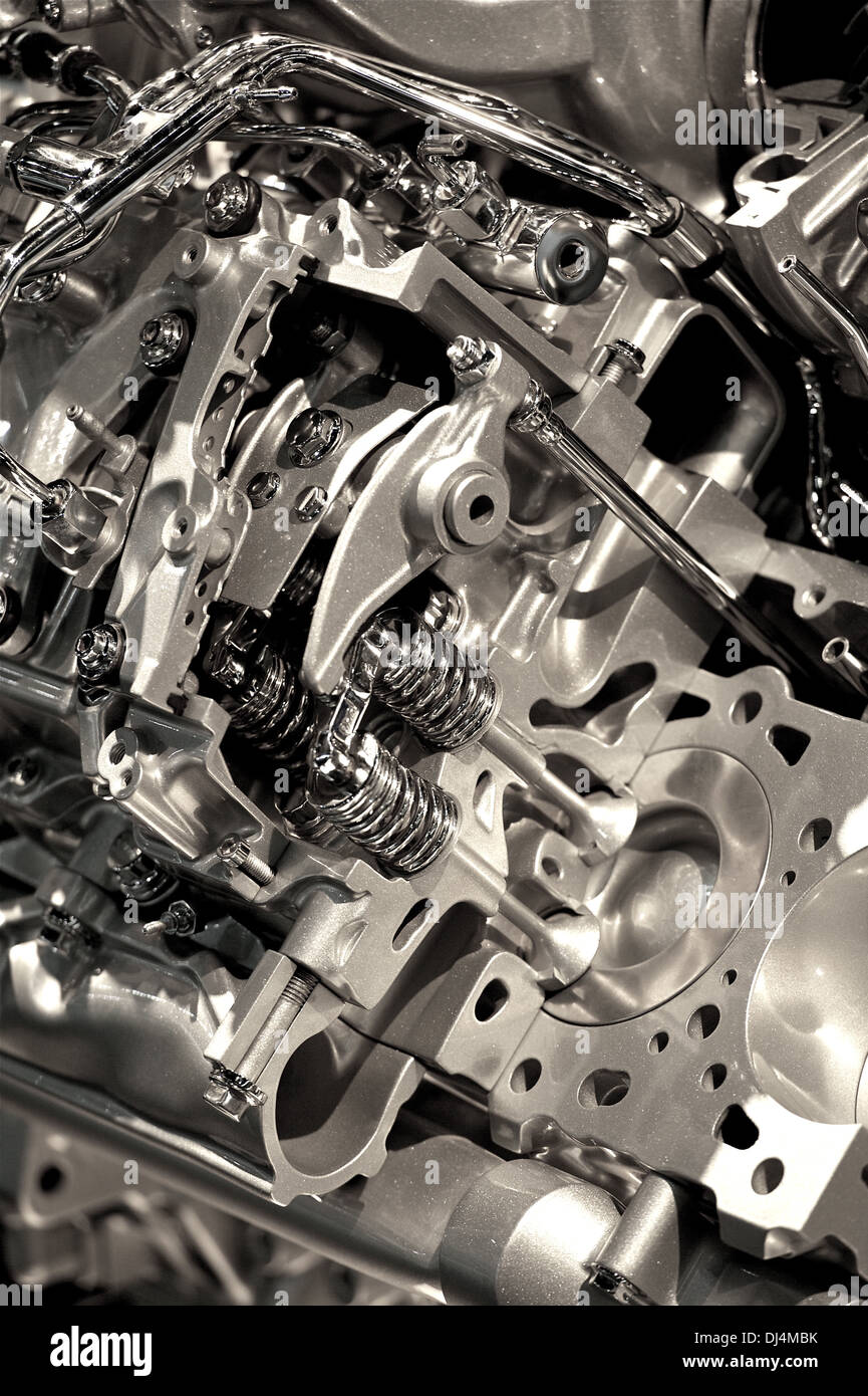 Gas Engine Valves - Sectional View. Transportation Technology ...