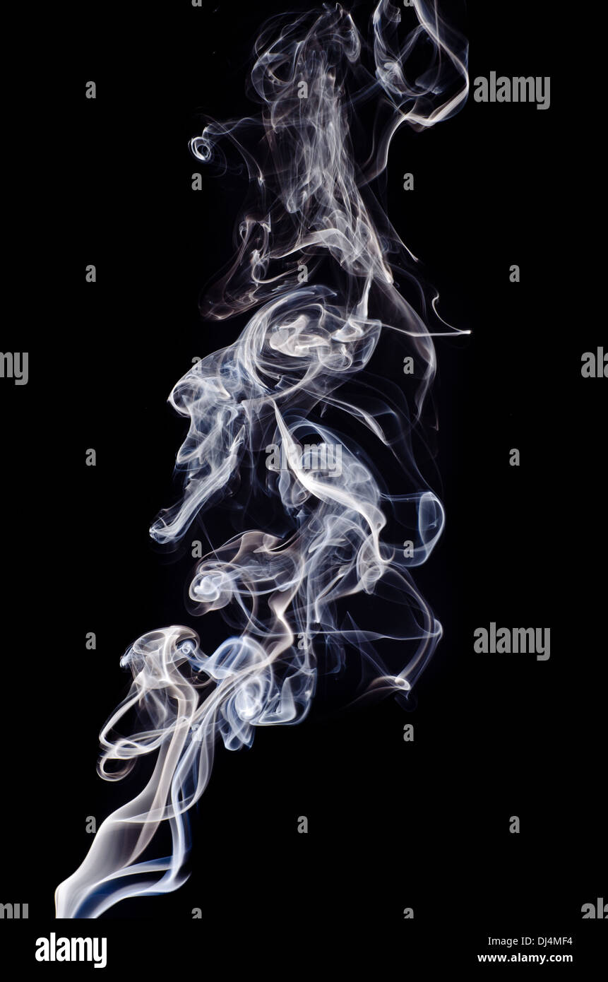 Side flowing smoke background hi-res stock photography and images - Alamy