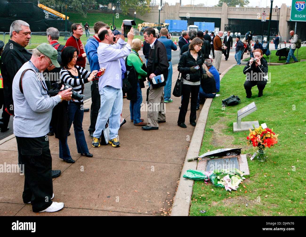 John kennedy dealey plaza hi-res stock photography and images - Alamy