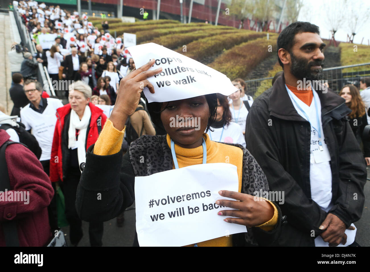 Un climate change conference banners hi-res stock photography and ...