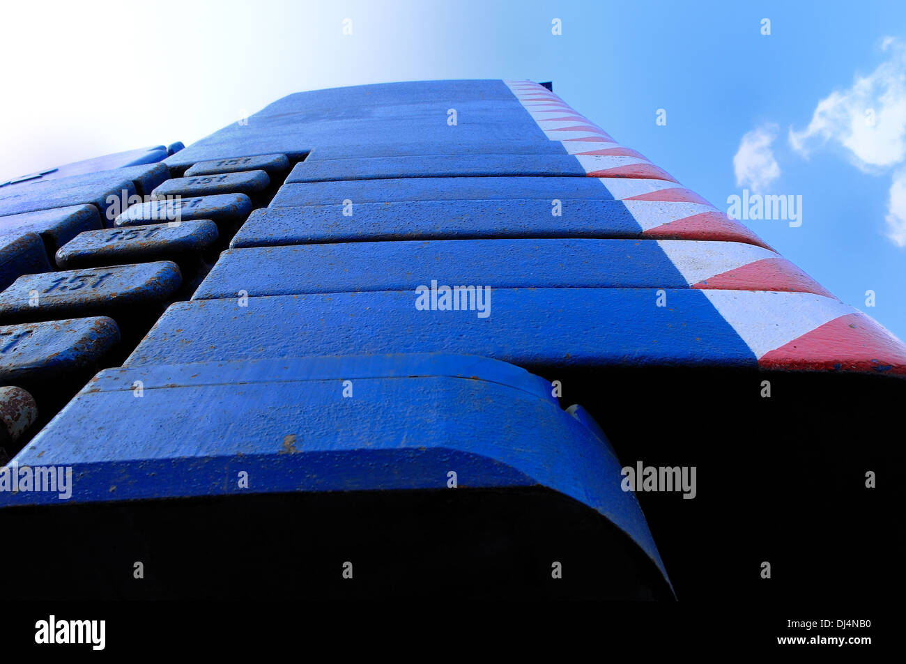 Gegengewicht counterweight hi-res stock photography and images - Alamy