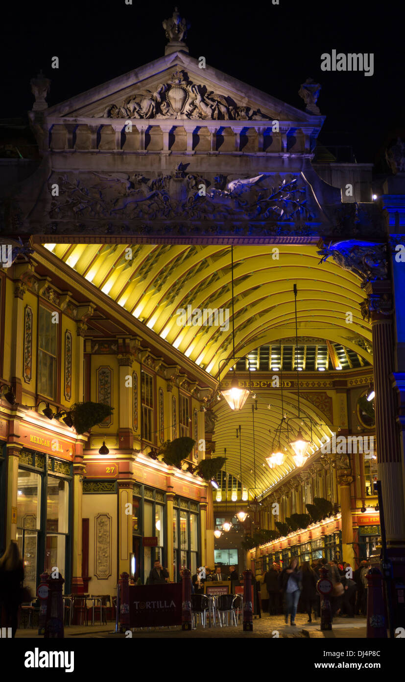 Leadenhall building london entrance hi-res stock photography and images ...