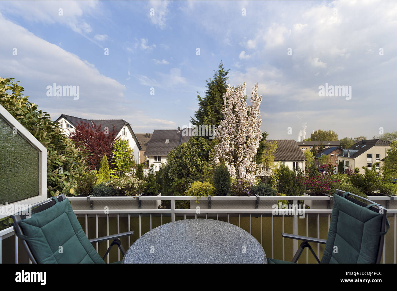 View from balcony at night hi-res stock photography and images - Alamy