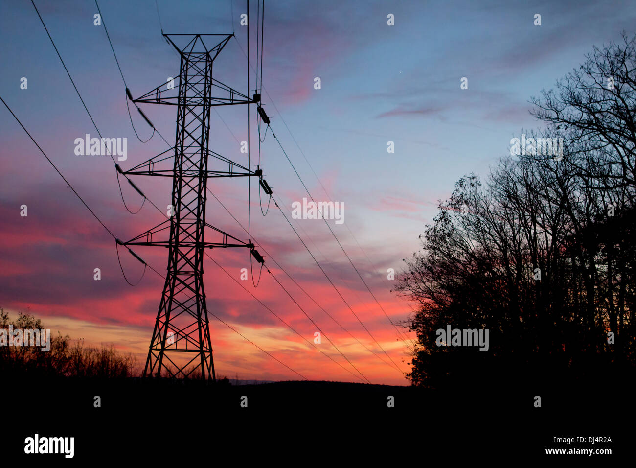 Powerline sun set hi-res stock photography and images - Alamy