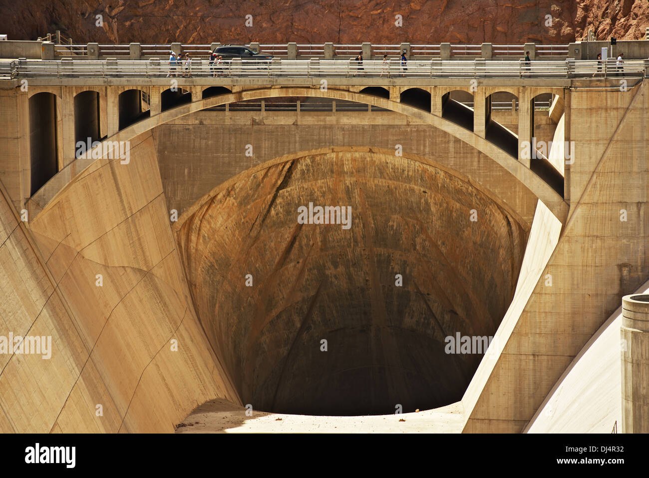 Spillway Inlet Bridge - Hoover Dam, Arizona / Nevada, USA Stock Photo ...