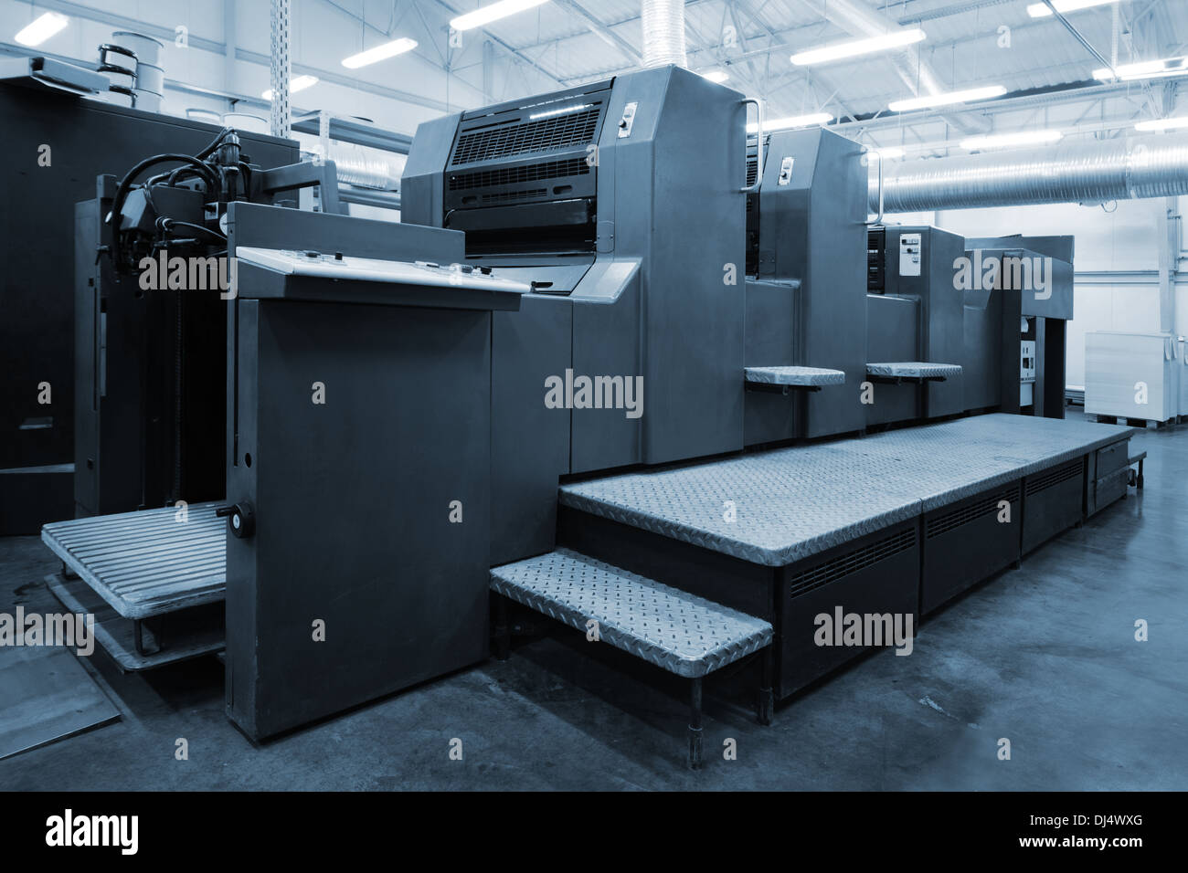 Newspaper printing works hi-res stock photography and images - Alamy