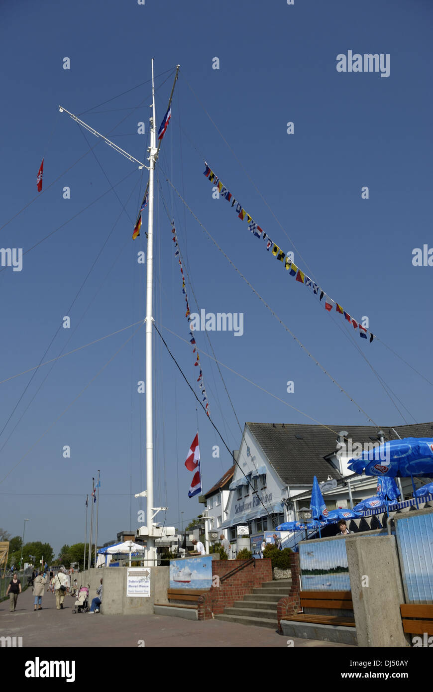 Ship welcome point in wedel hi-res stock photography and images - Alamy