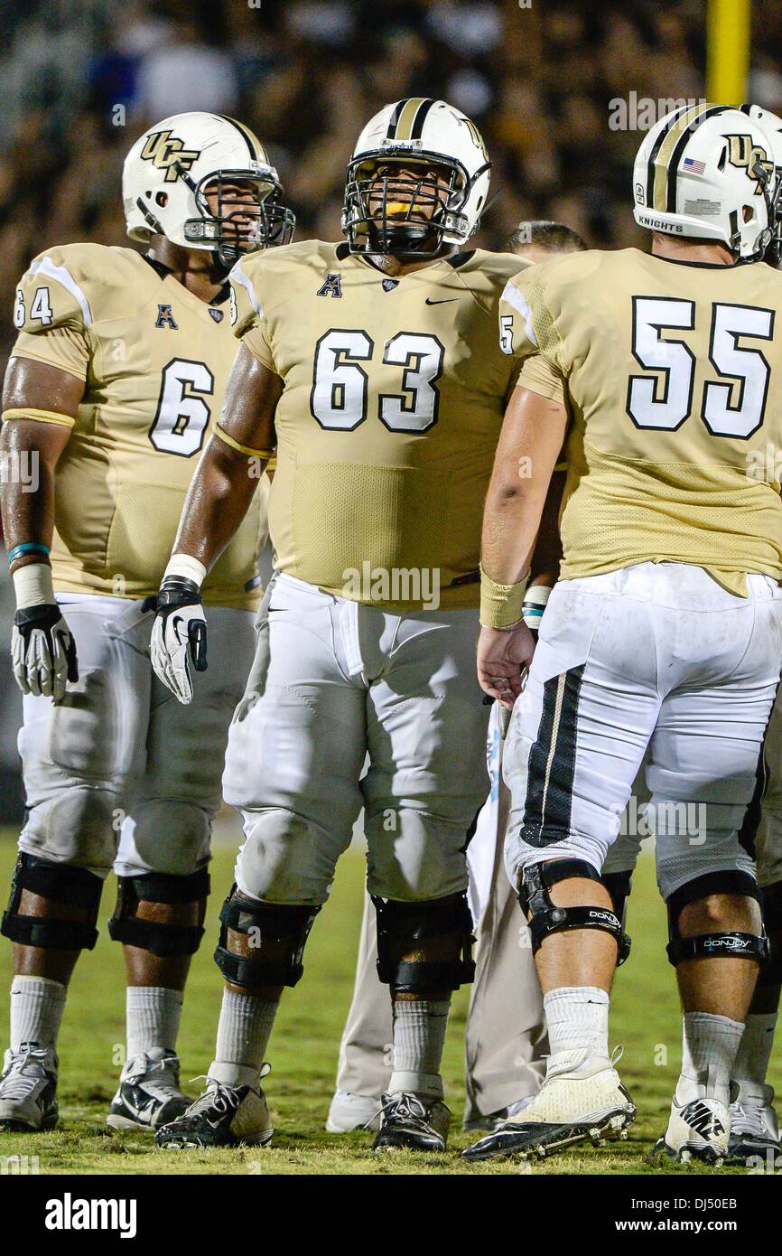 - Orlando, FL, U, . 21st Nov, 2013. S: Central Florida offensive ...