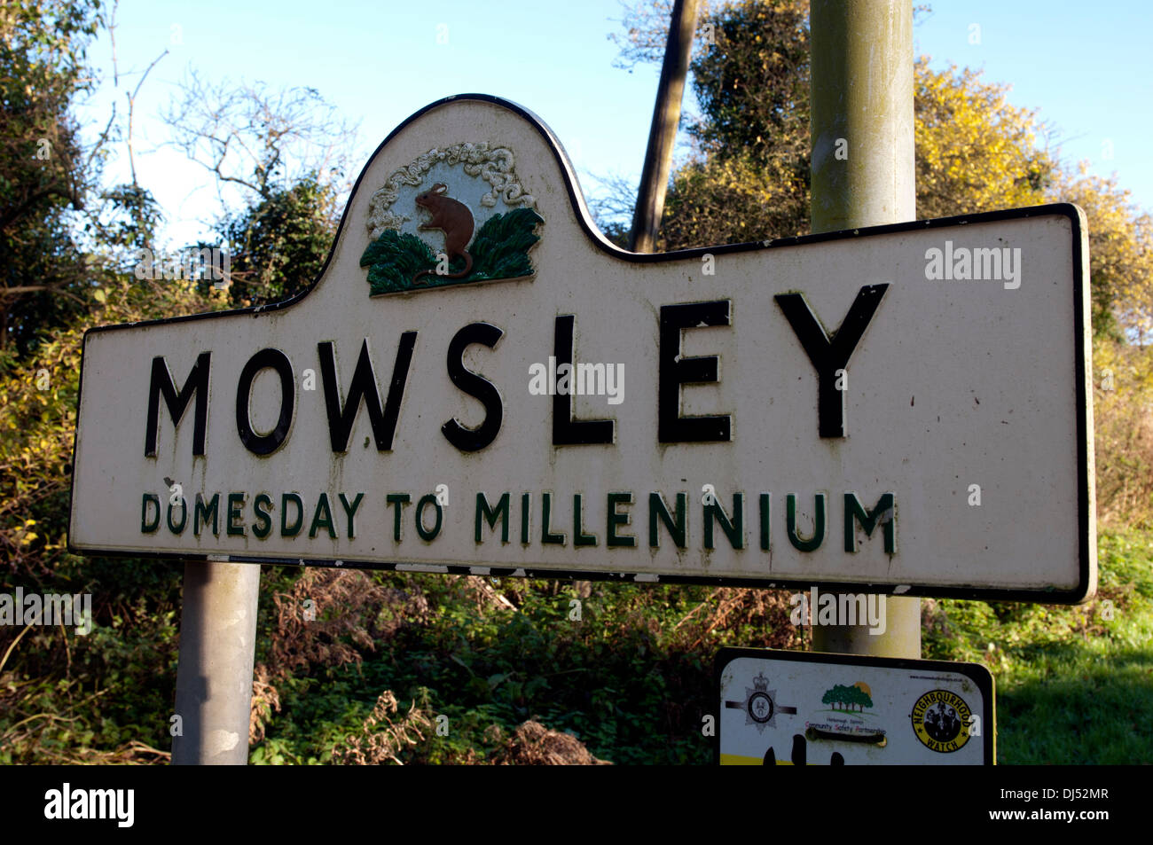 Village sign, Mowsley, Leicestershire, England, UK Stock Photo - Alamy