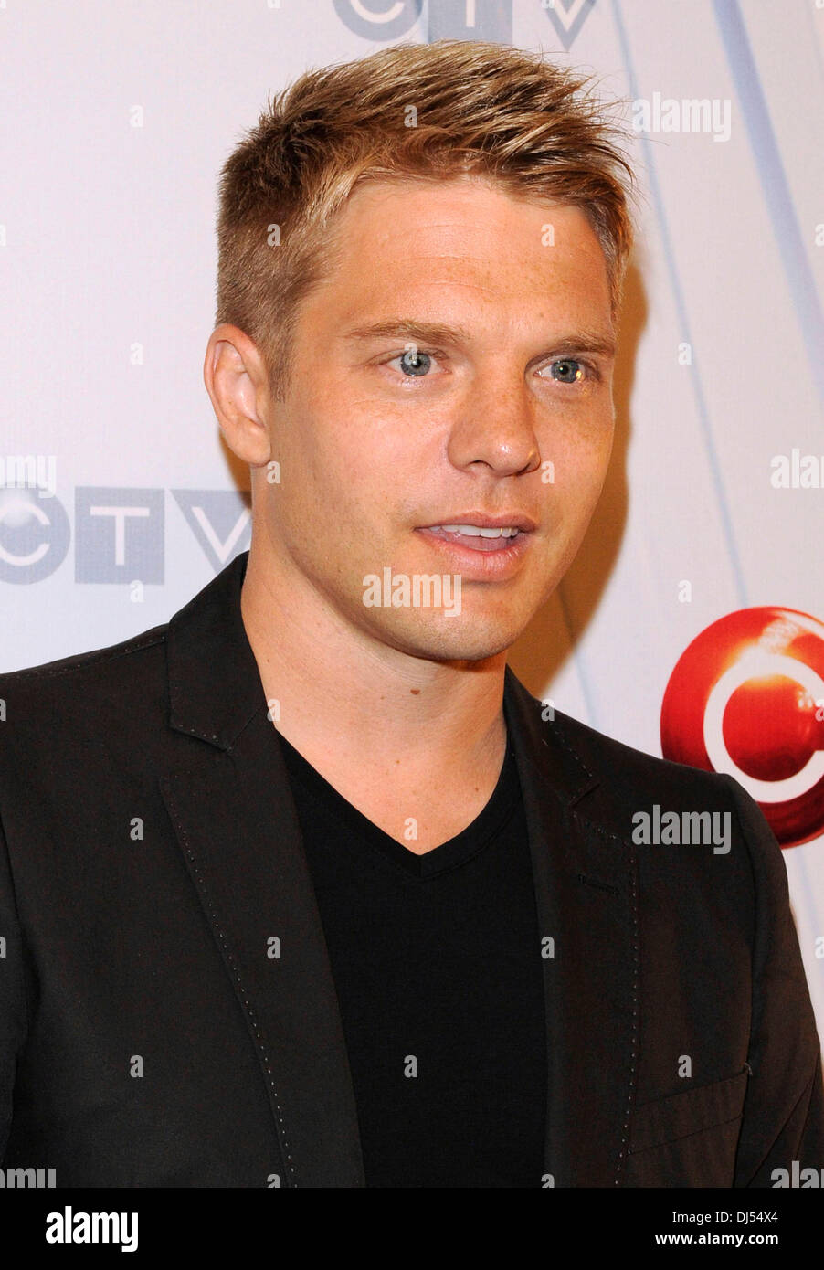 David Paetkau CTV Upfront 2012 Presentation at The Sony Centre for the ...