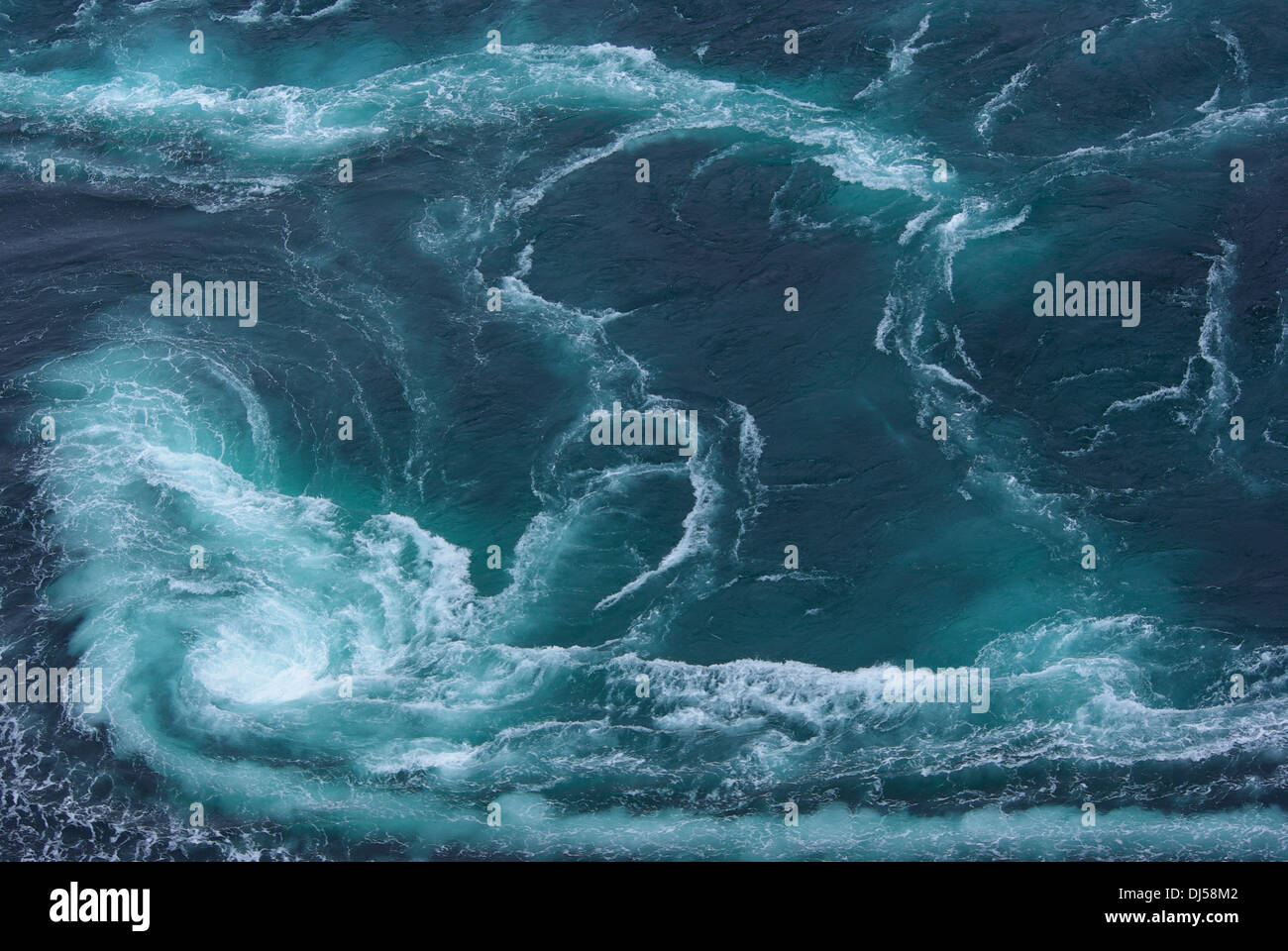 Tidal forces hi-res stock photography and images - Alamy
