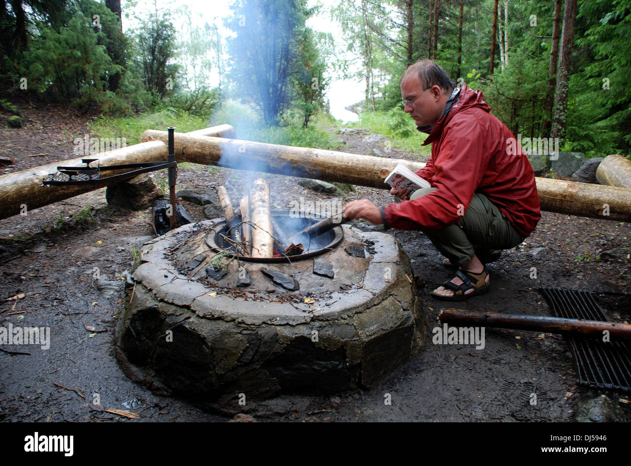 Making art outdoors hi-res stock photography and images - Alamy