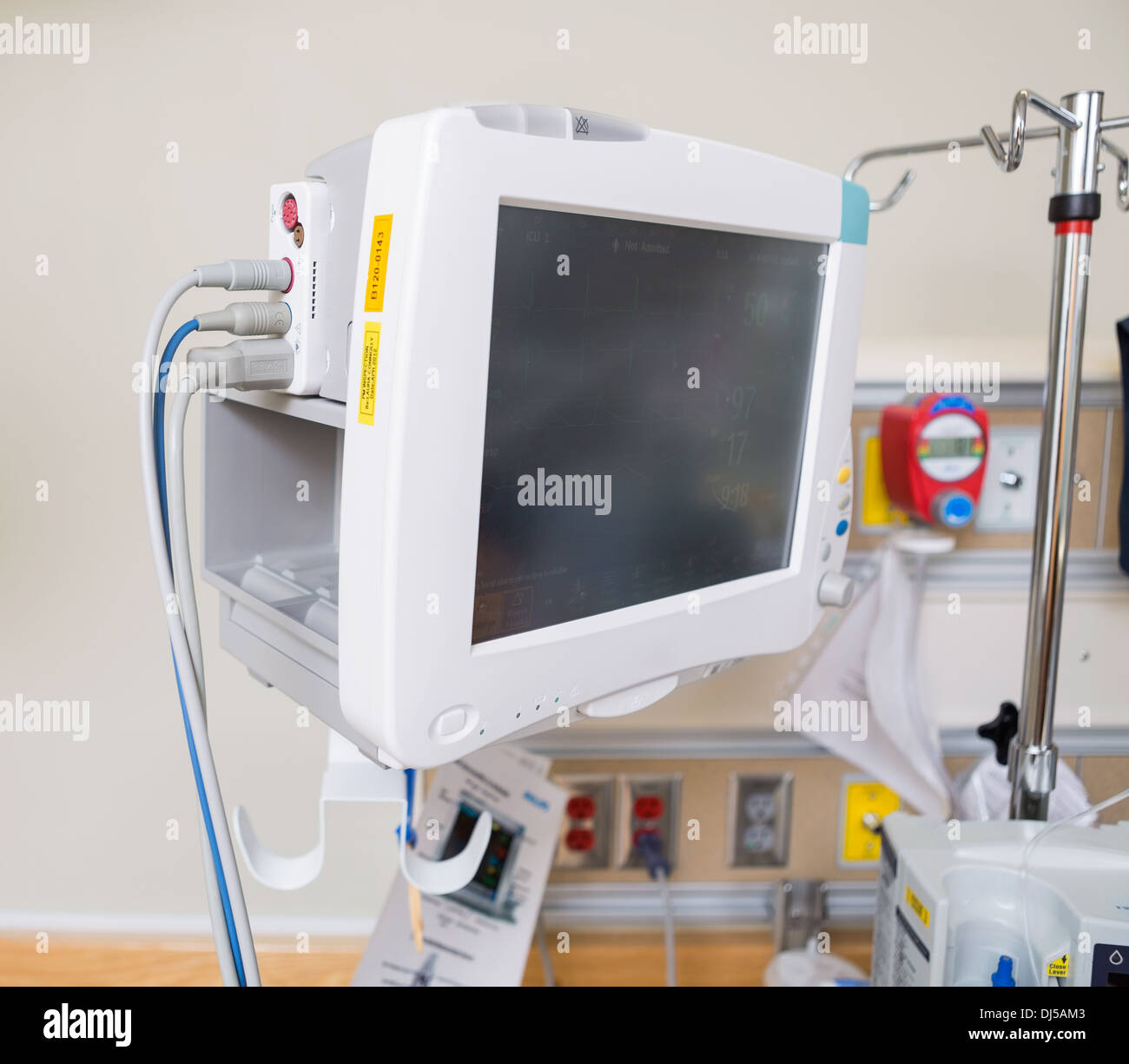 Ecg monitor hi-res stock photography and images - Alamy