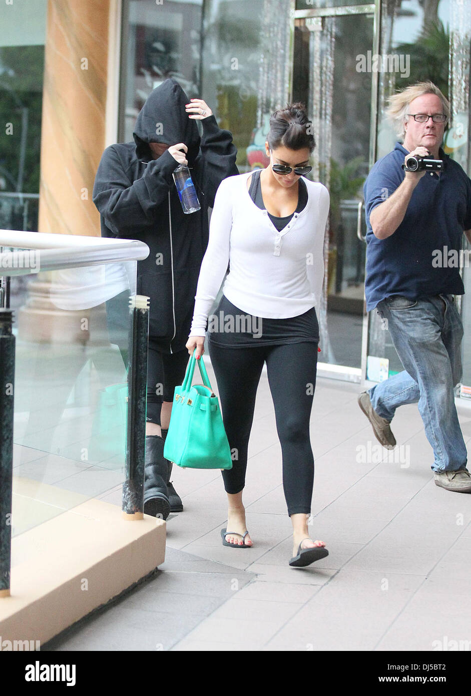 Kim Kardashian seen leaving her Pilates class in Encino Los Angeles ...