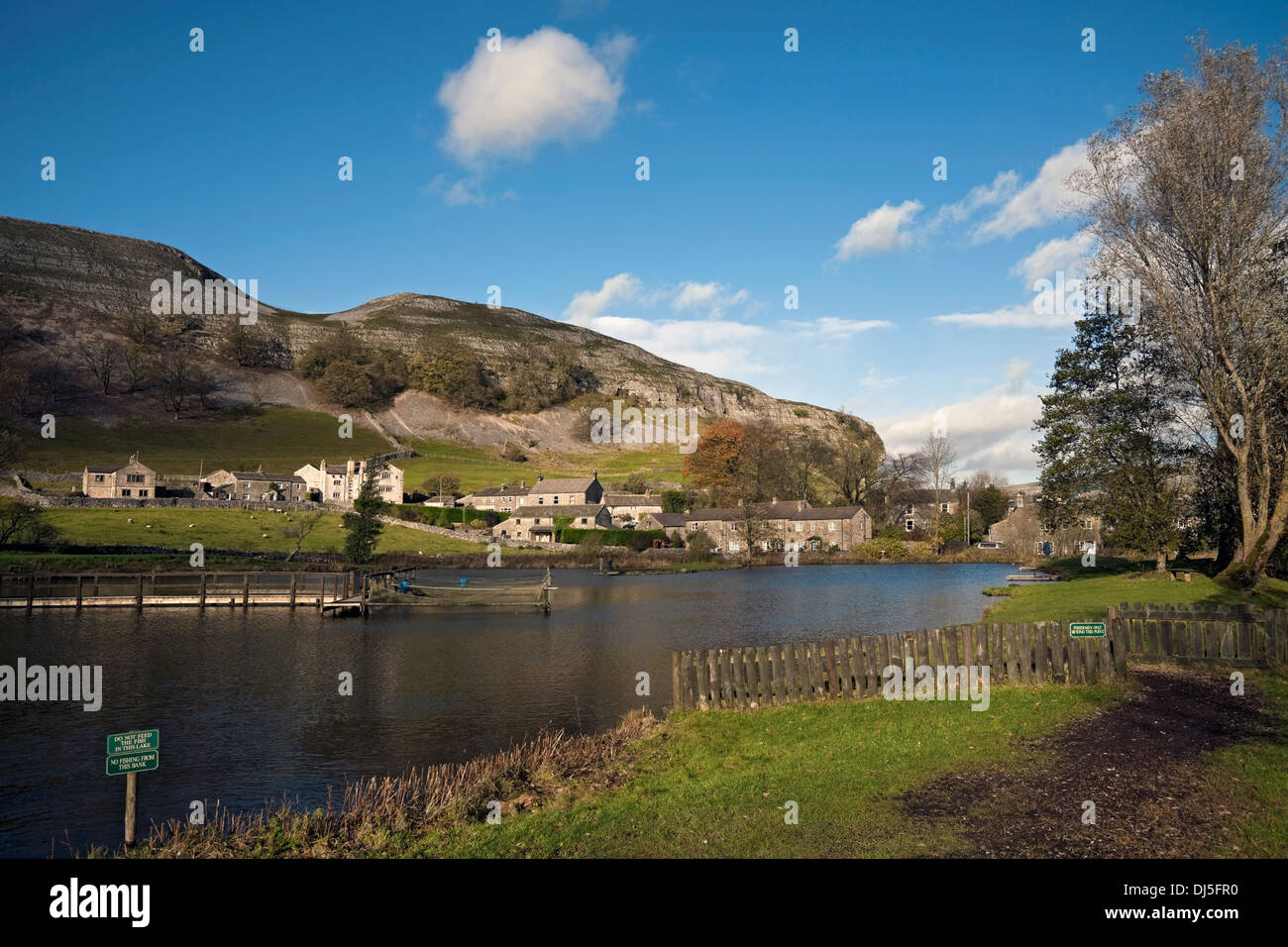 Fishing Lake Yorkshire High Resolution Stock Photography and Images - Alamy