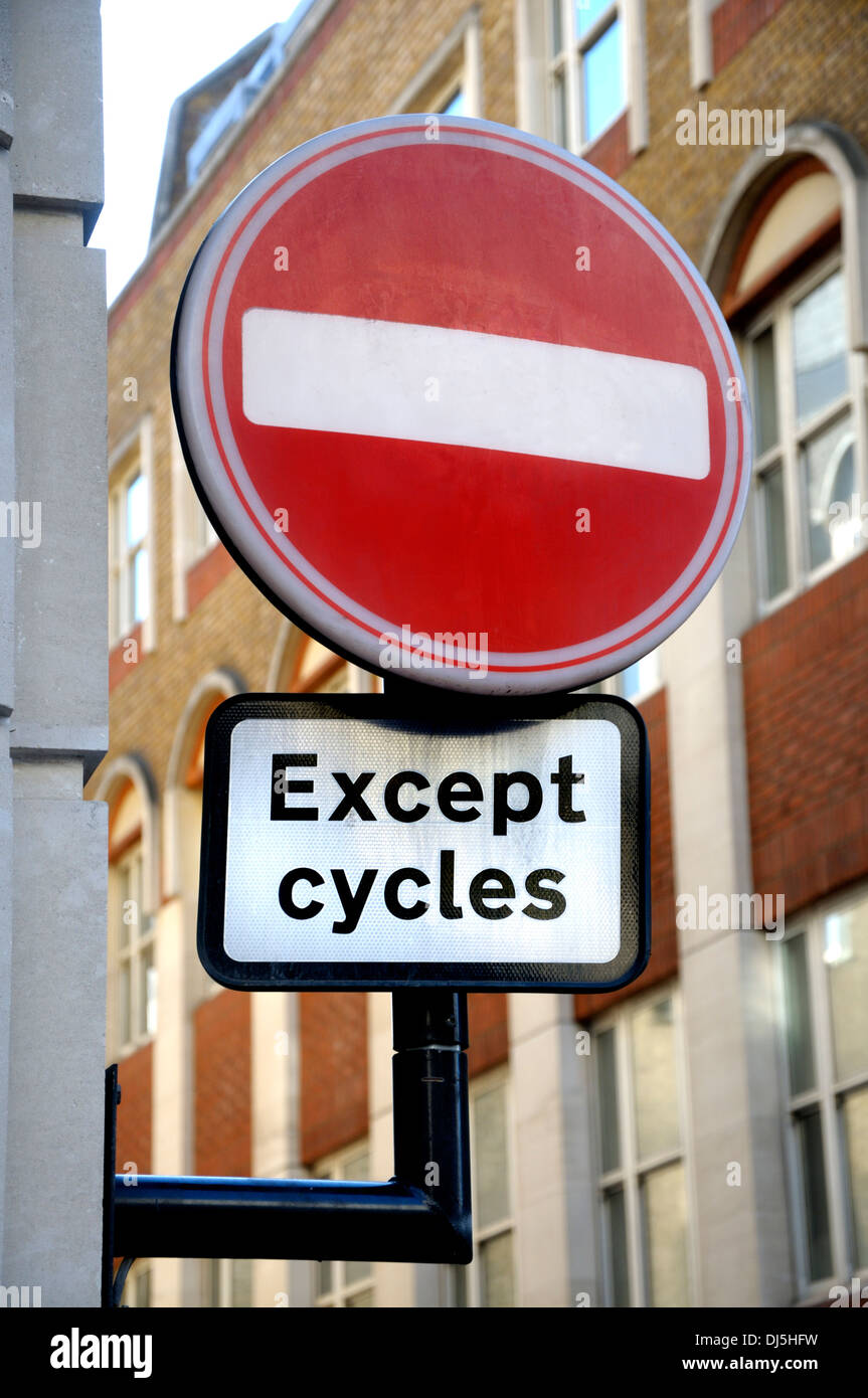 Bike by no entry sign hi-res stock photography and images - Alamy