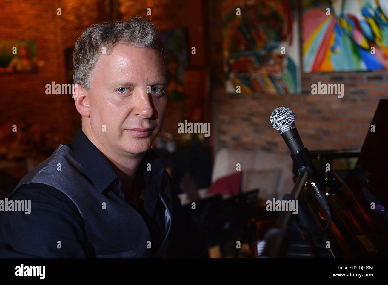 Singer/songwriter Simon Richards poses for a picture during his debut ...