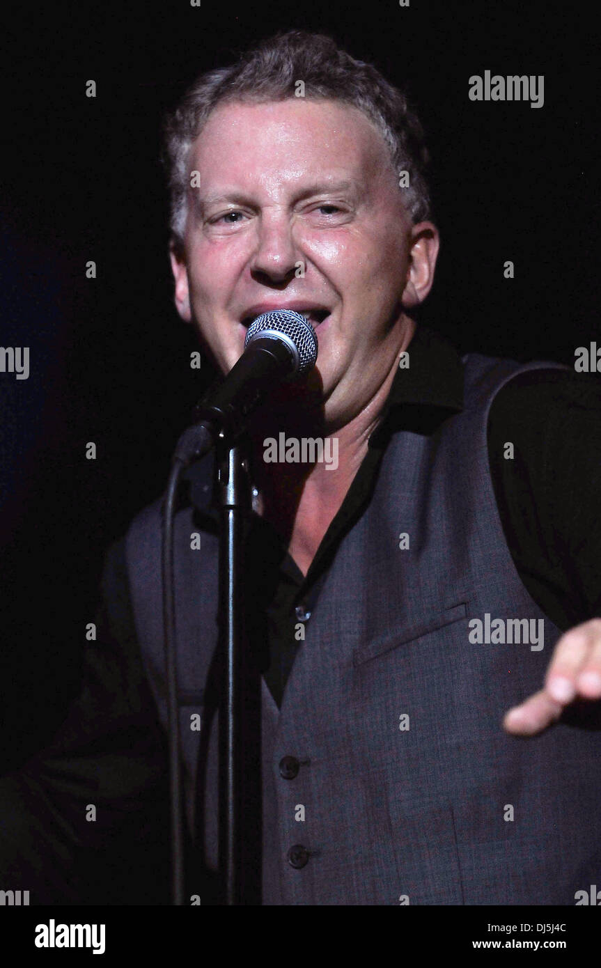 Singer/songwriter Simon Richards performs songs from his debut album ...