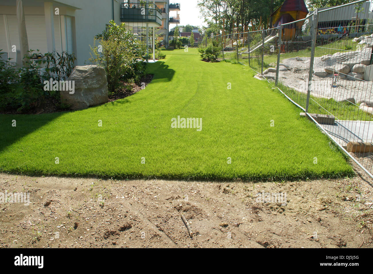 Rolled sod hi-res stock photography and images - Alamy