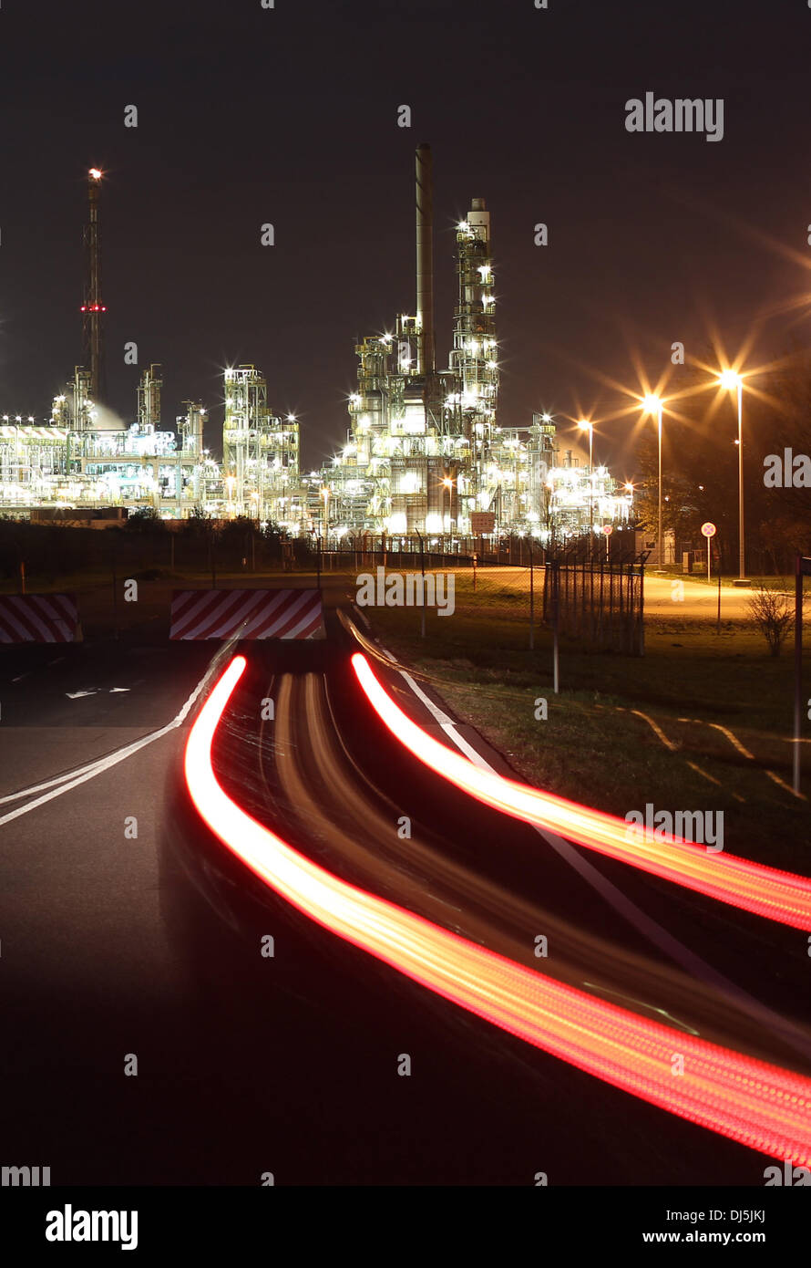 Leuna germany refinery total refinery hi-res stock photography and ...