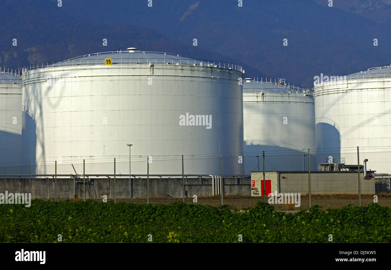 Petrochemie hi-res stock photography and images - Alamy