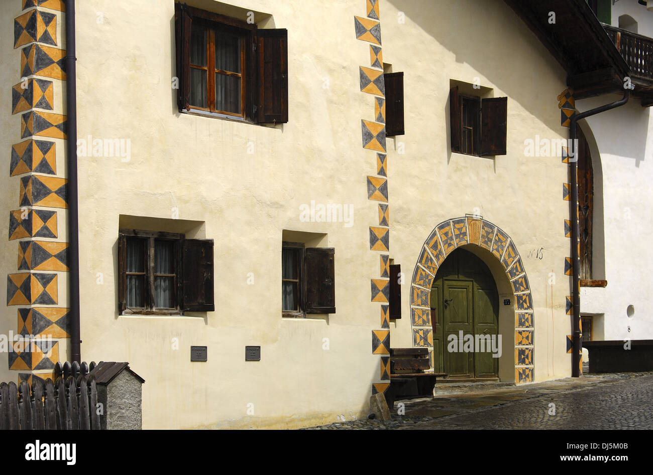 Typical house switzerland hi-res stock photography and images - Alamy