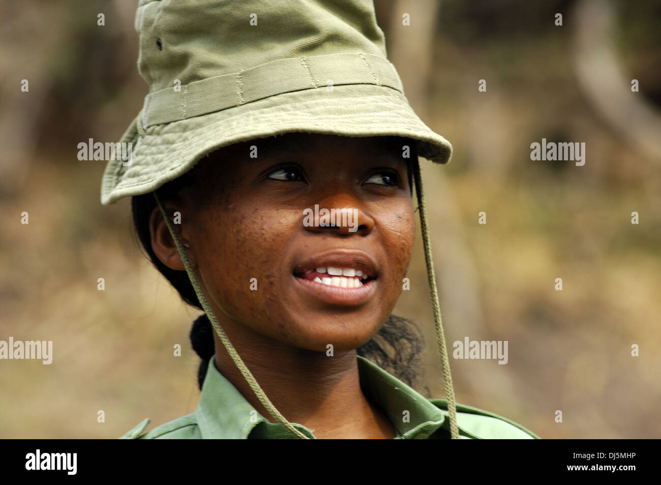 African game ranger hi-res stock photography and images - Alamy