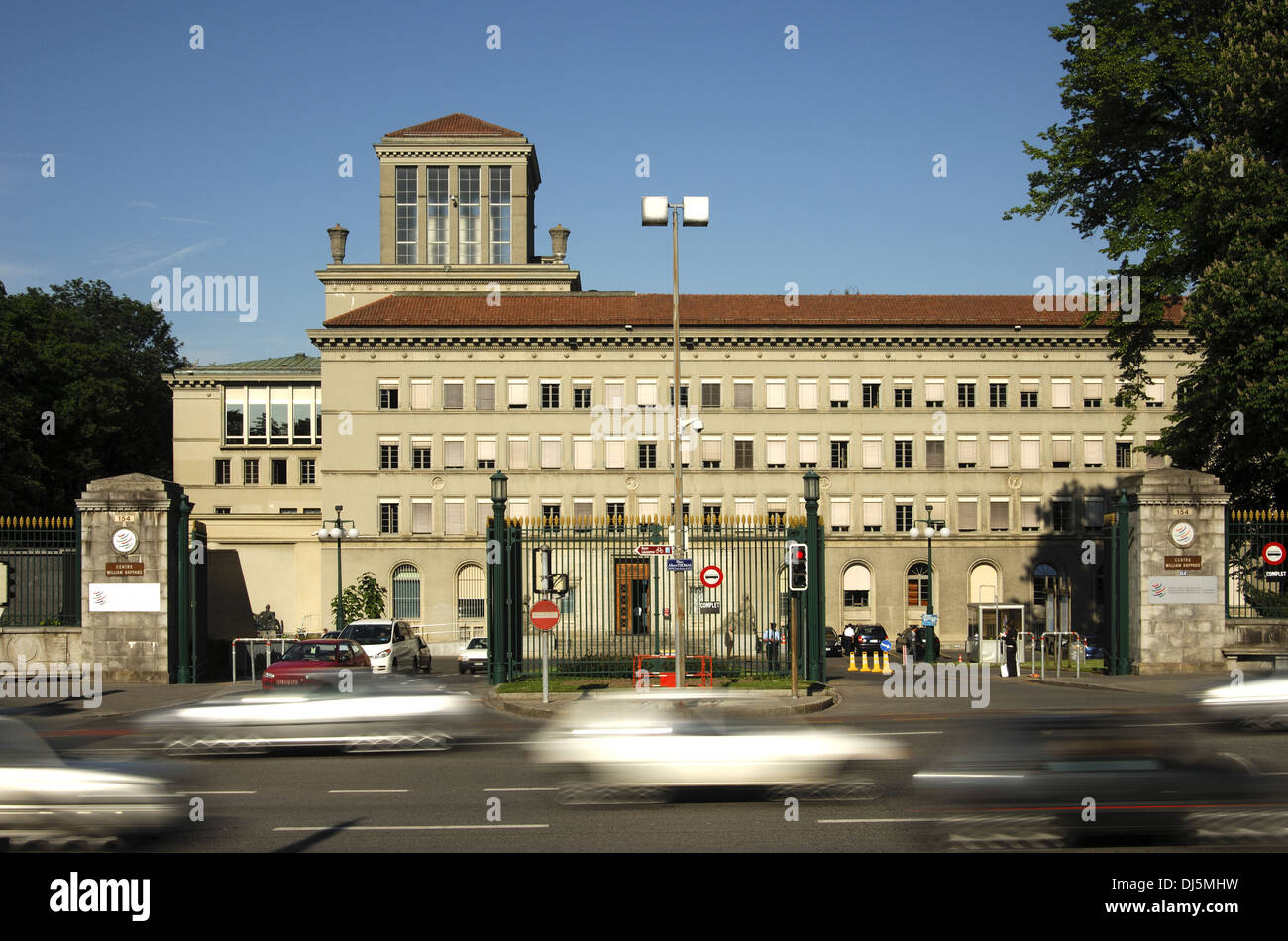 Convention world trade center hi-res stock photography and images - Alamy