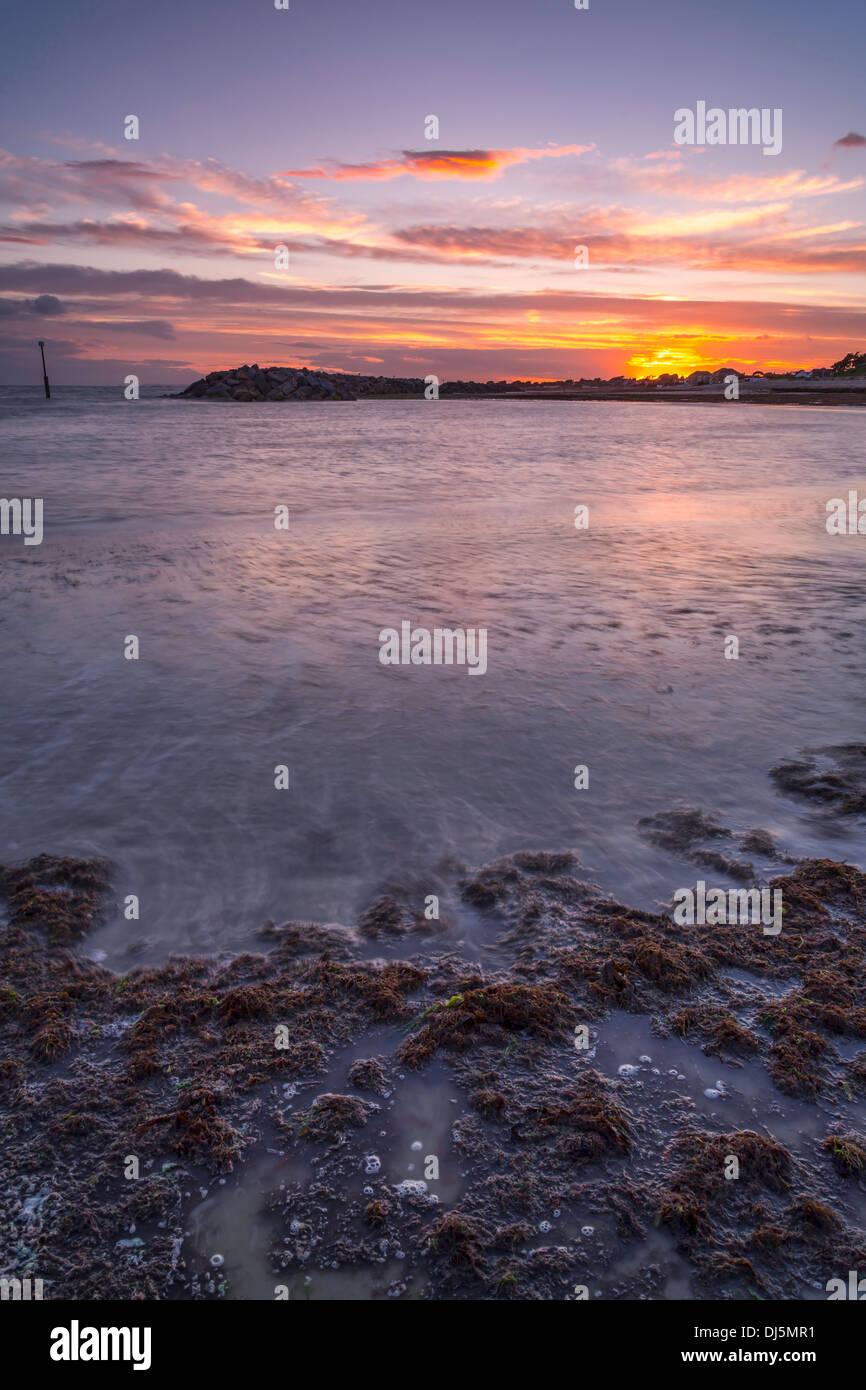 Evening dusk at Elmer beach, West Sussex, UK Stock Photo - Alamy