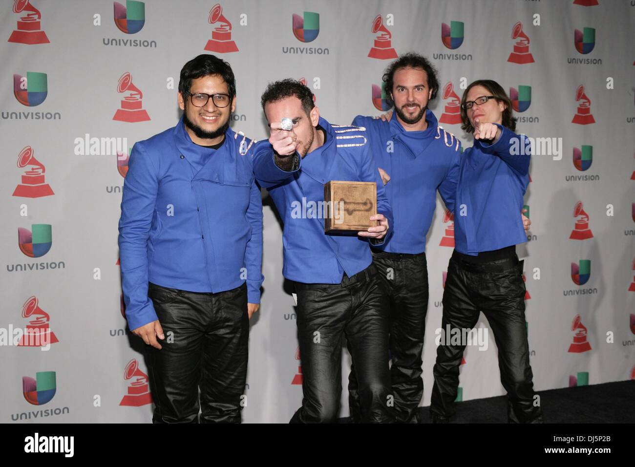 Famasloop hi-res stock photography and images - Alamy