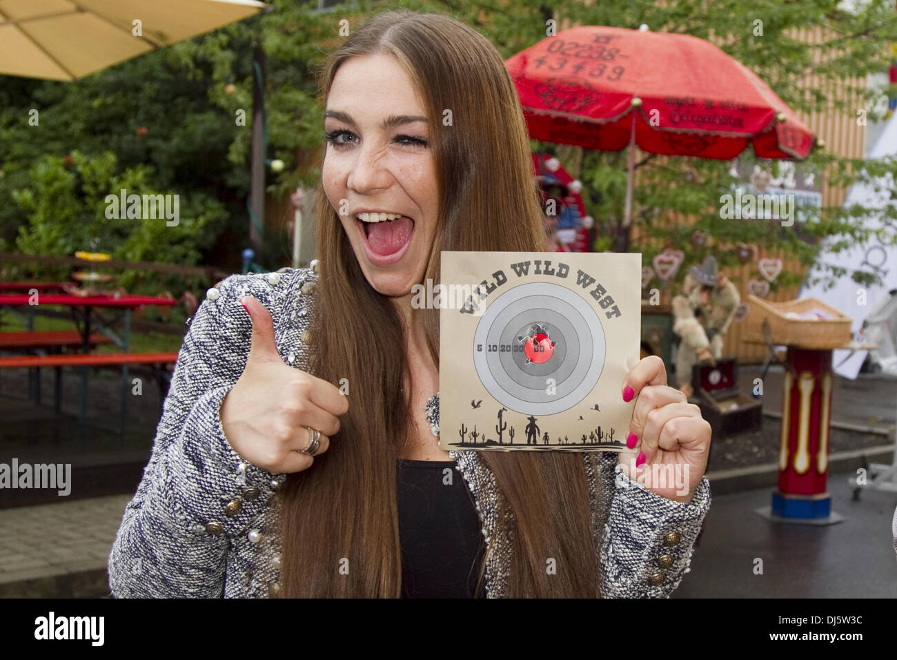 Anna-Katharina Samsel celebrating the 1,500th episode on the set of RTL ...