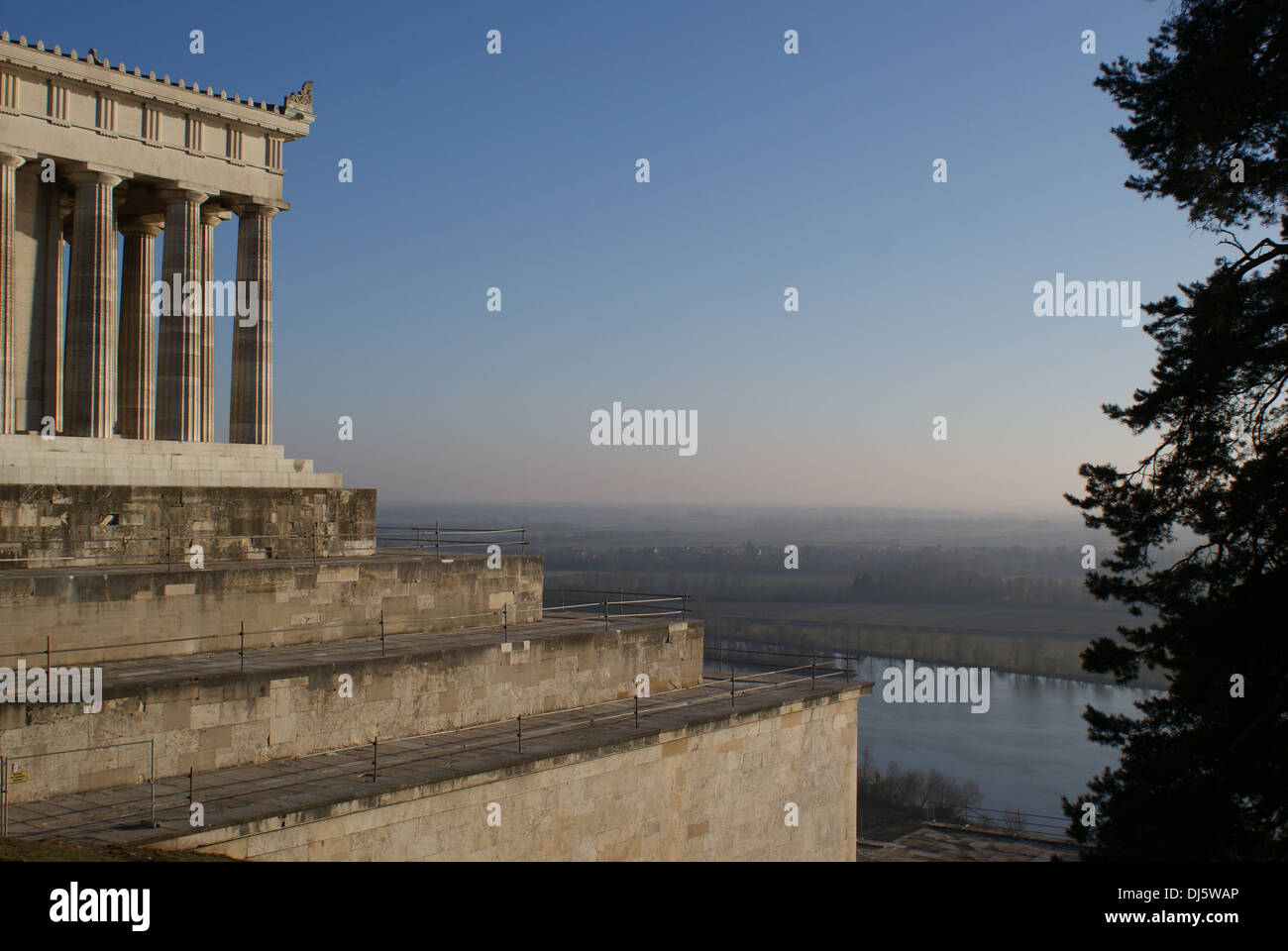Walhalla temple hi-res stock photography and images - Alamy