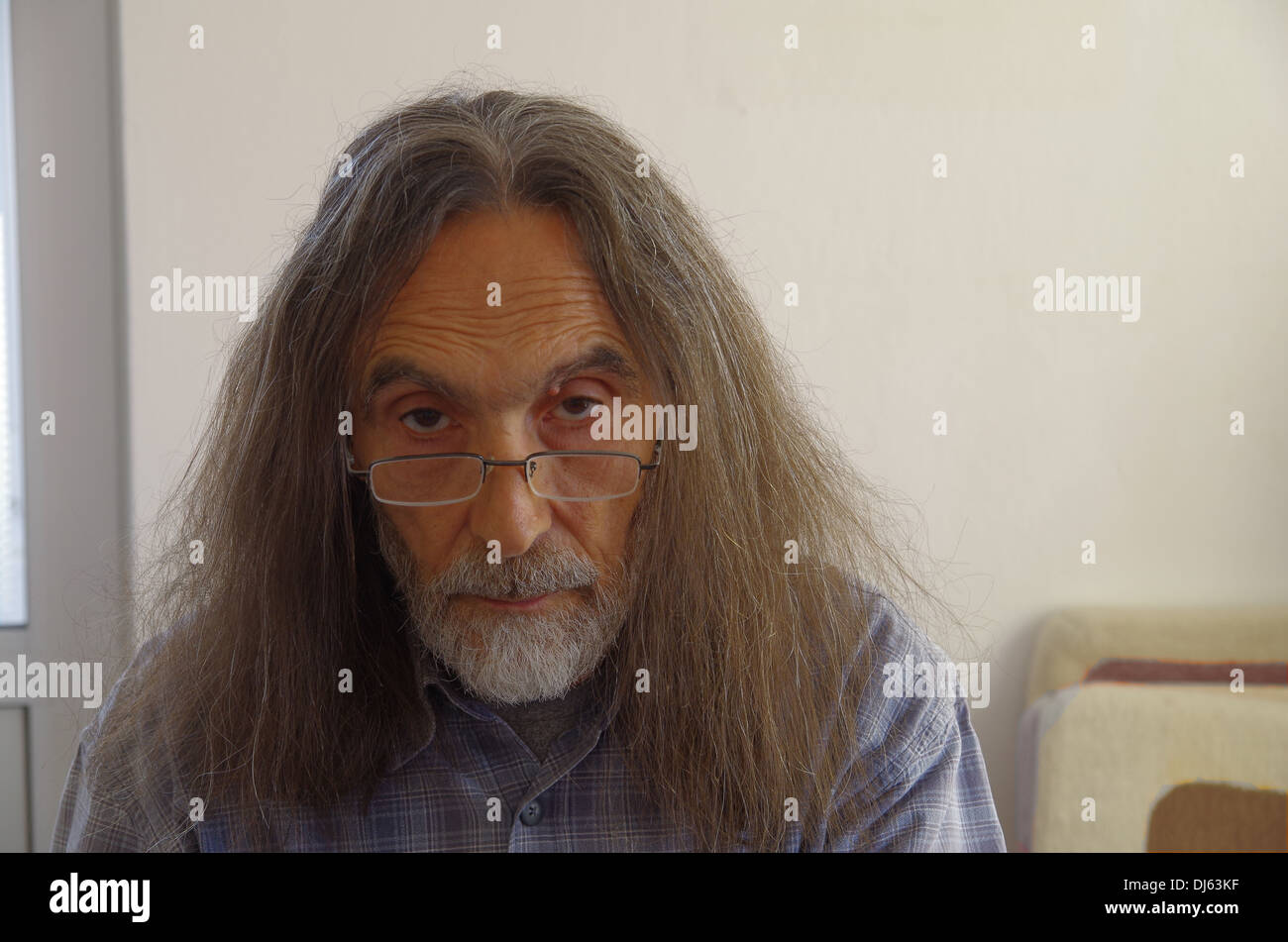 Face portrait old man hi-res stock photography and images - Alamy