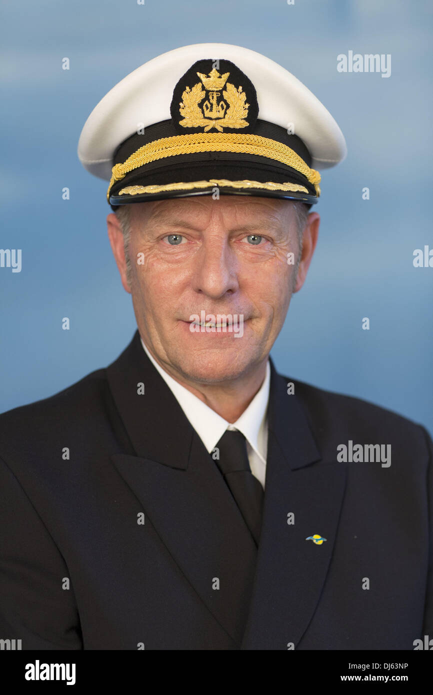 Morton Hansen promoting ARD TV series "Verrueckt nach Meer" at a ...