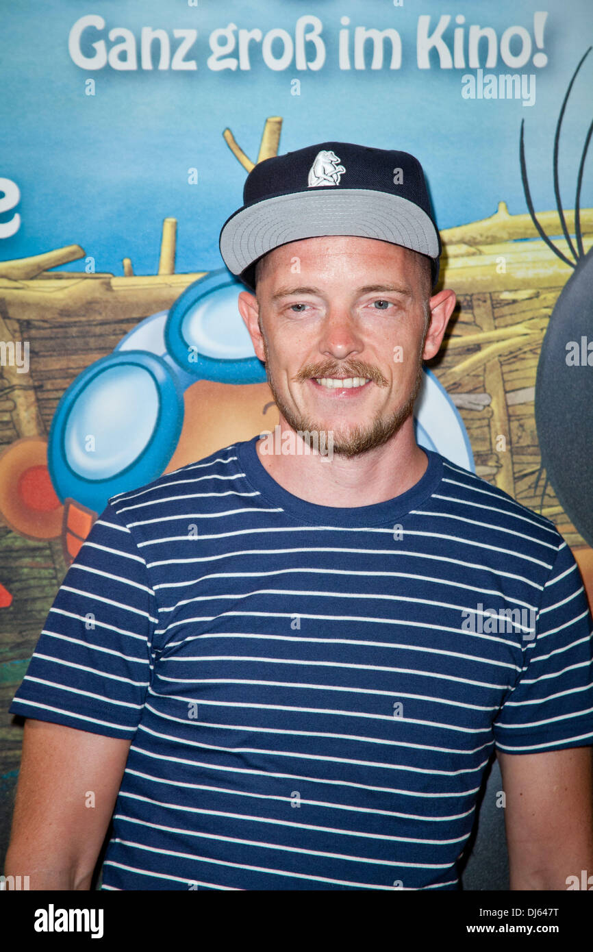 Jan Delay aka Jan Eissfeldt at the premiere of "Der kleine Rabe Socke ...