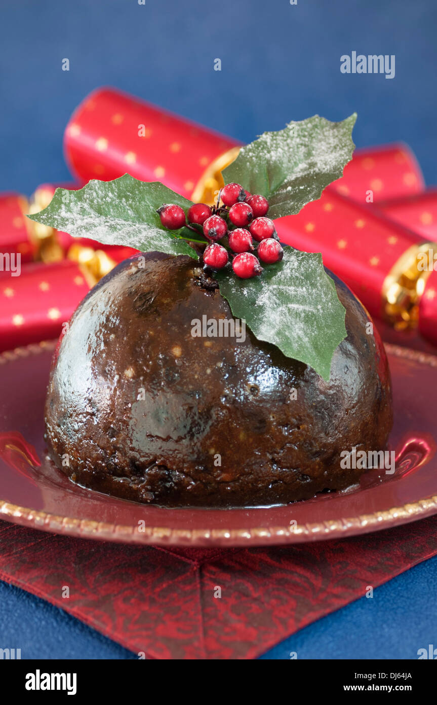 Traditional christmas pudding hi-res stock photography and images - Alamy
