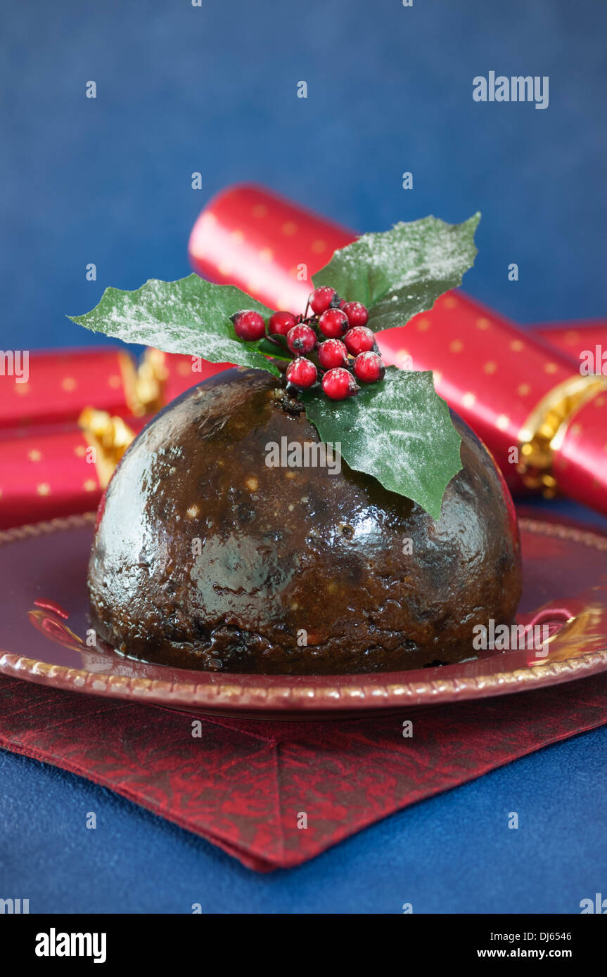 Traditional christmas pudding hi-res stock photography and images - Alamy