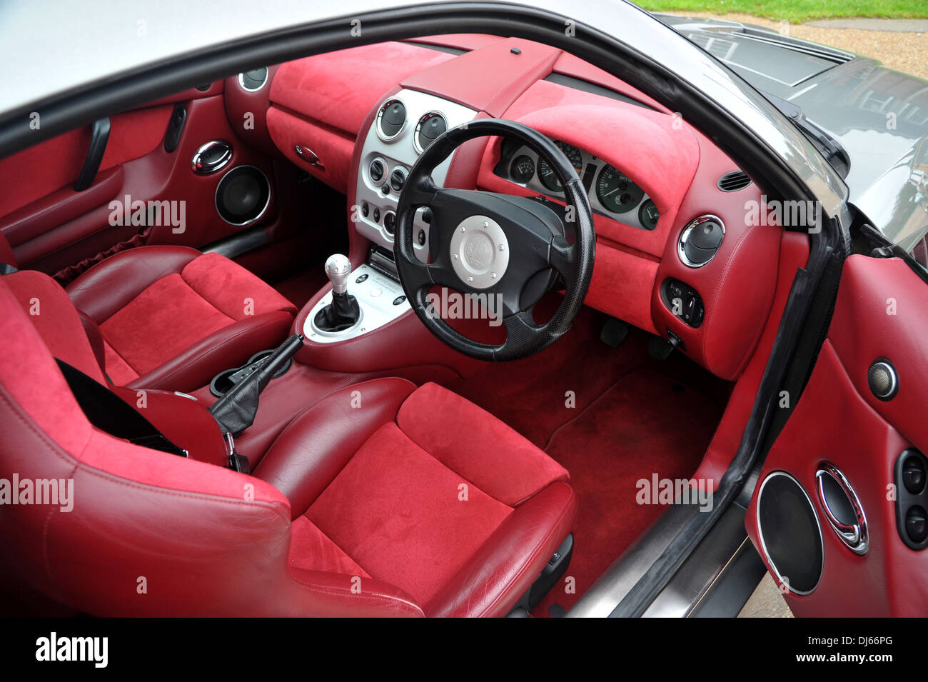 2004 MG SVS British supercar Stock Photo - Alamy