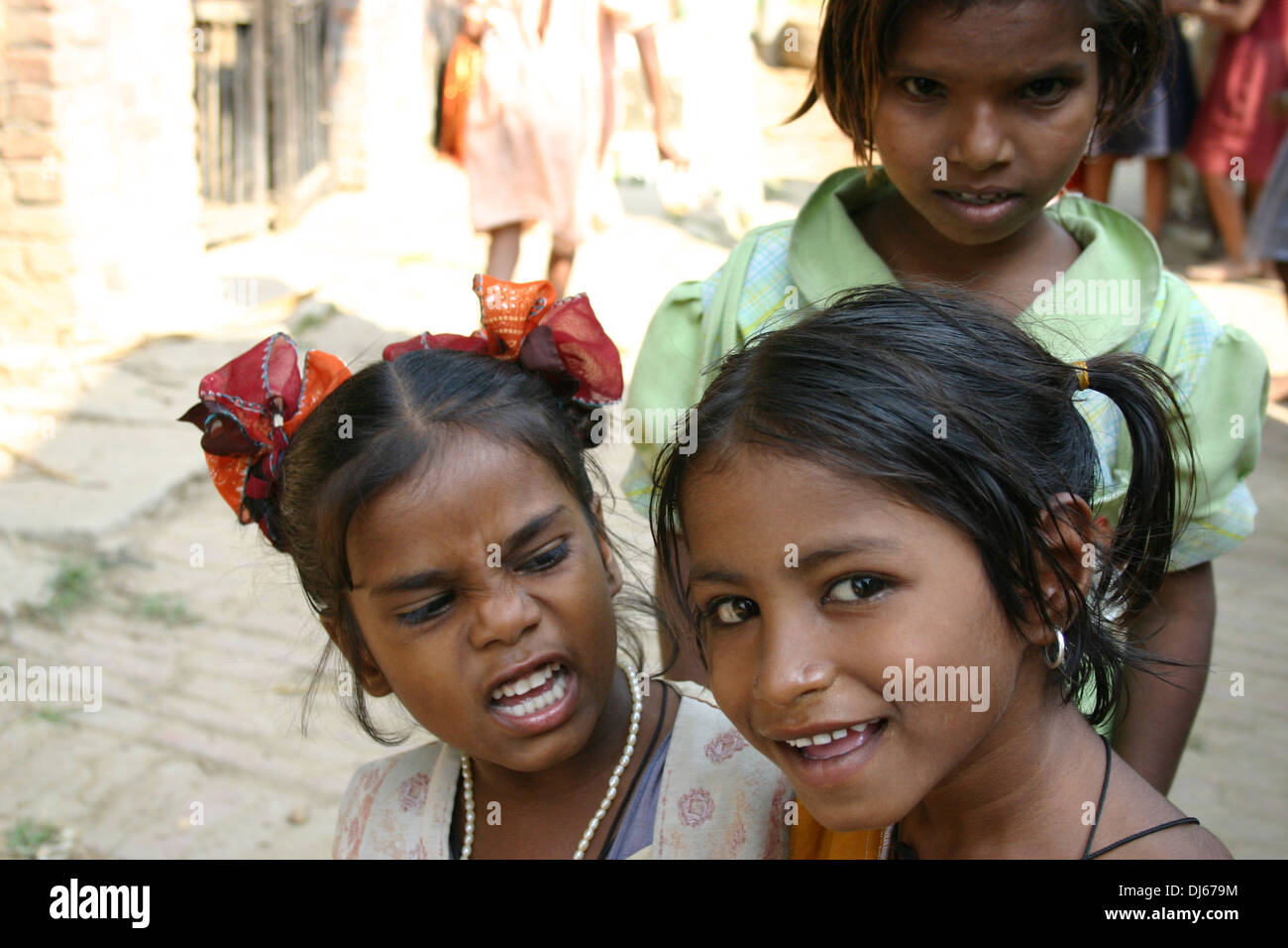 Happy, smiling children in New Delhi, India Stock Photo - Alamy