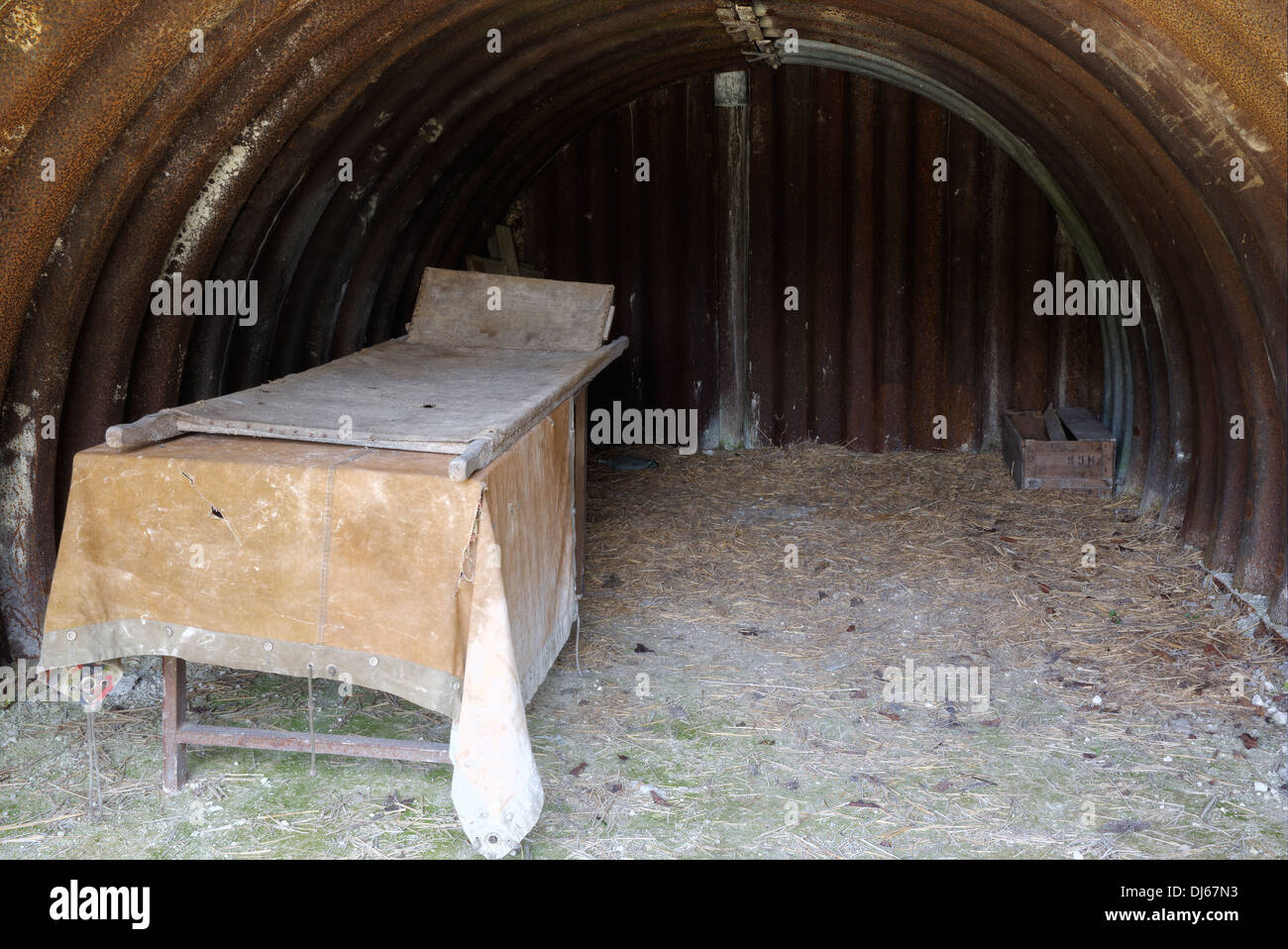 Medical facilities inside the trenches Stock Photo - Alamy