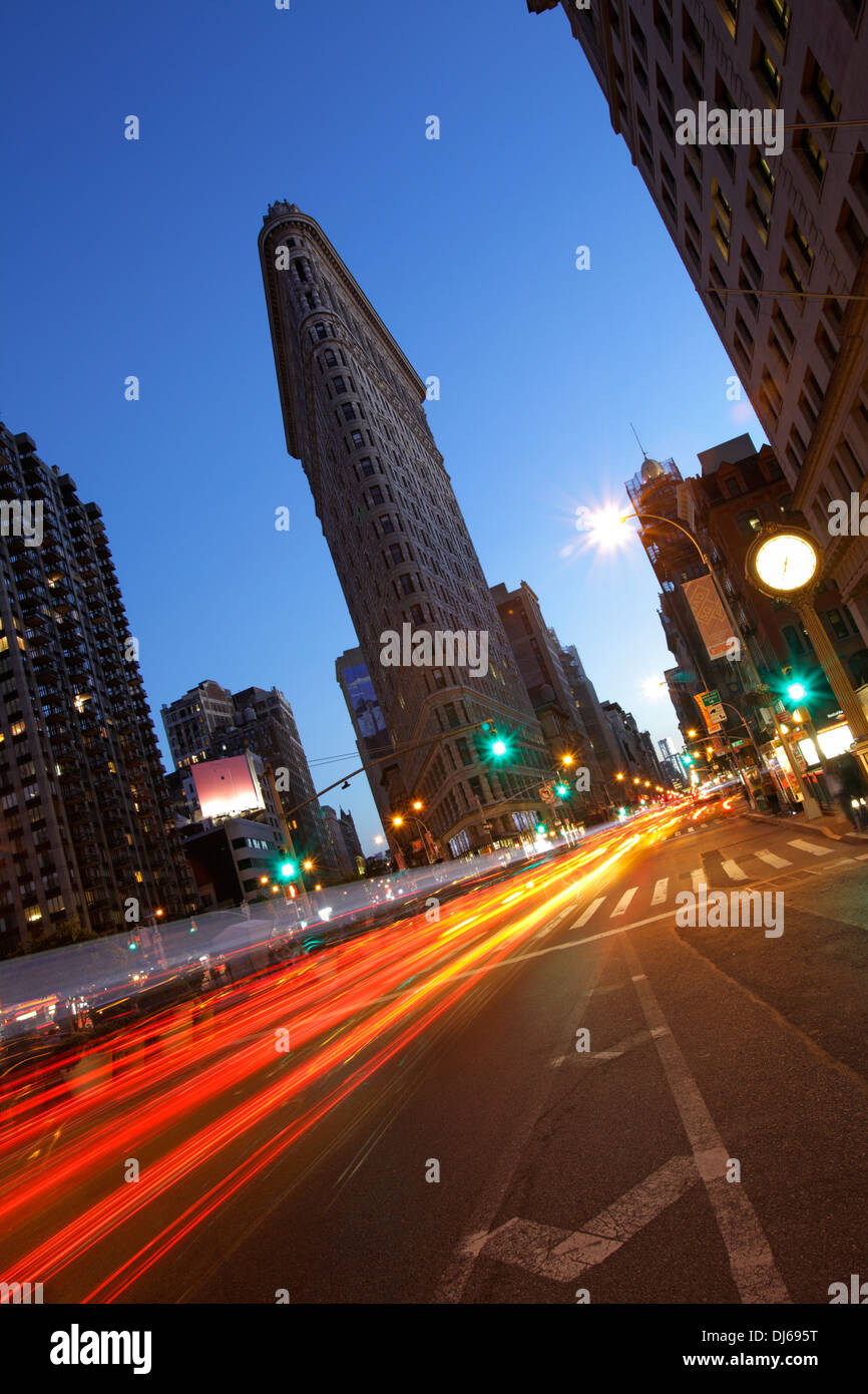 Flatiron Building, triangular island-block formed by Fifth Avenue and ...