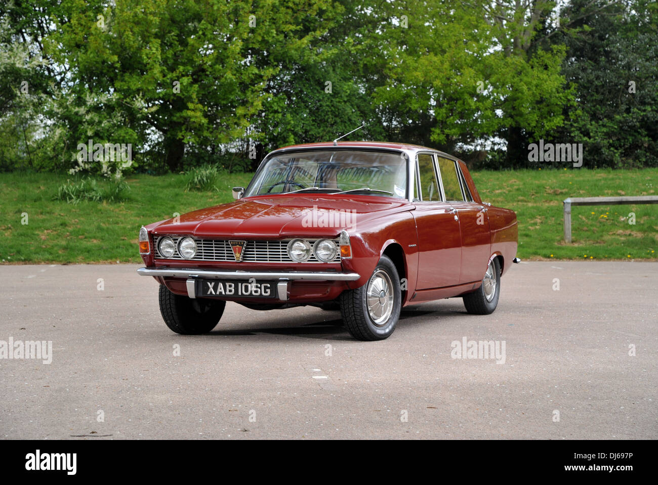 1966 Rover 2000 SC (P6) classic British car Stock Photo - Alamy