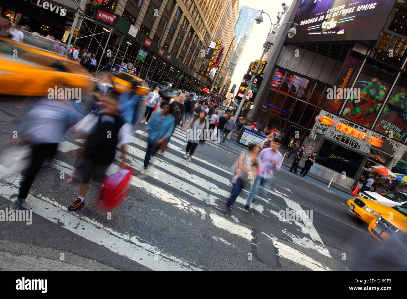 Rush hour in Time Square, New York City, USA Stock Photo - Alamy