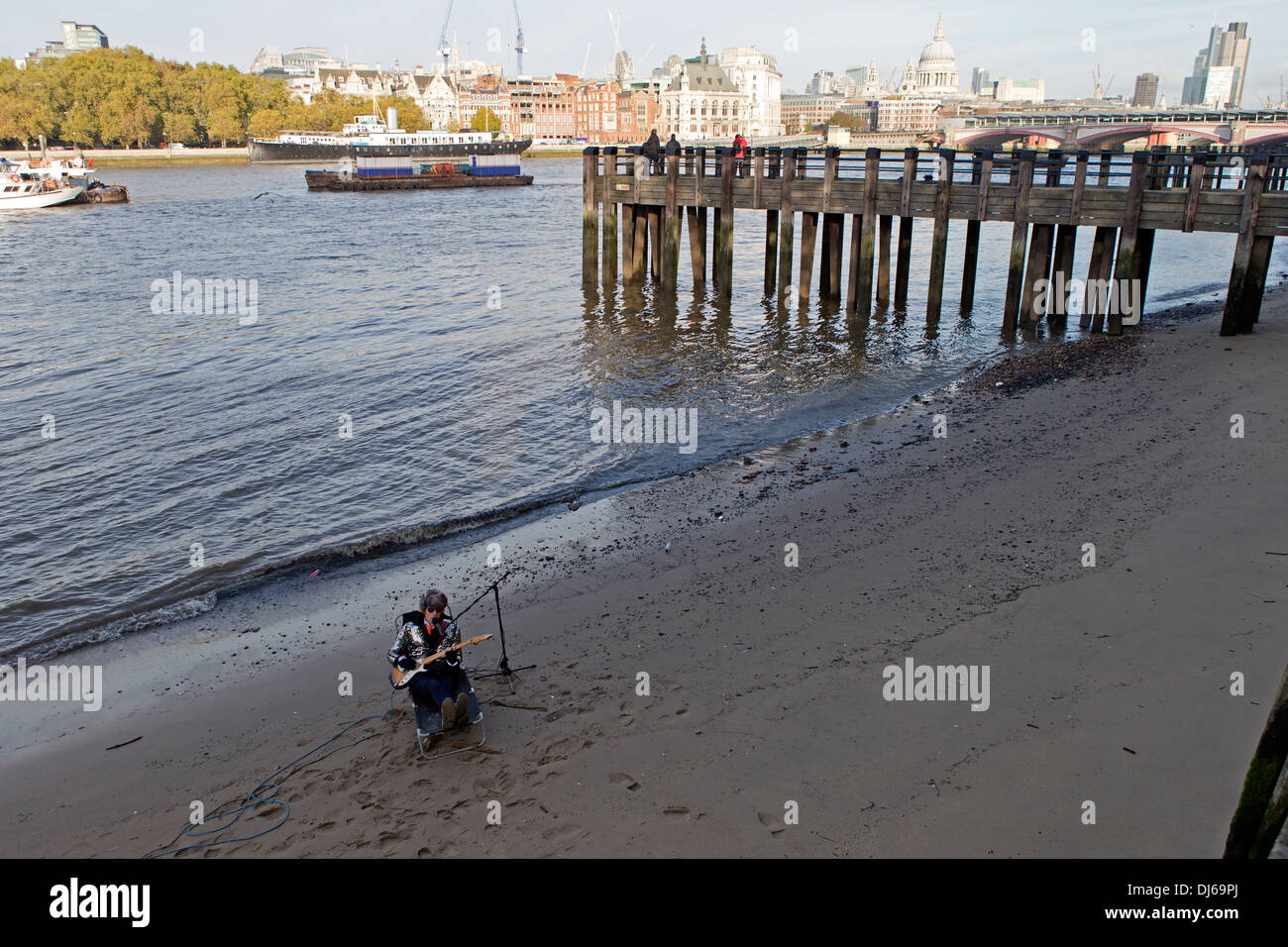 Flame Proof Moth (also known as Tim Siddall), performing in the River ...