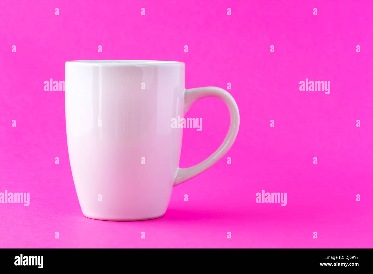 White and pink cup hi-res stock photography and images - Alamy